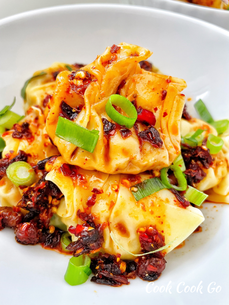 Spicy Wontons in Crispy Chili Oil - COOK COOK GO